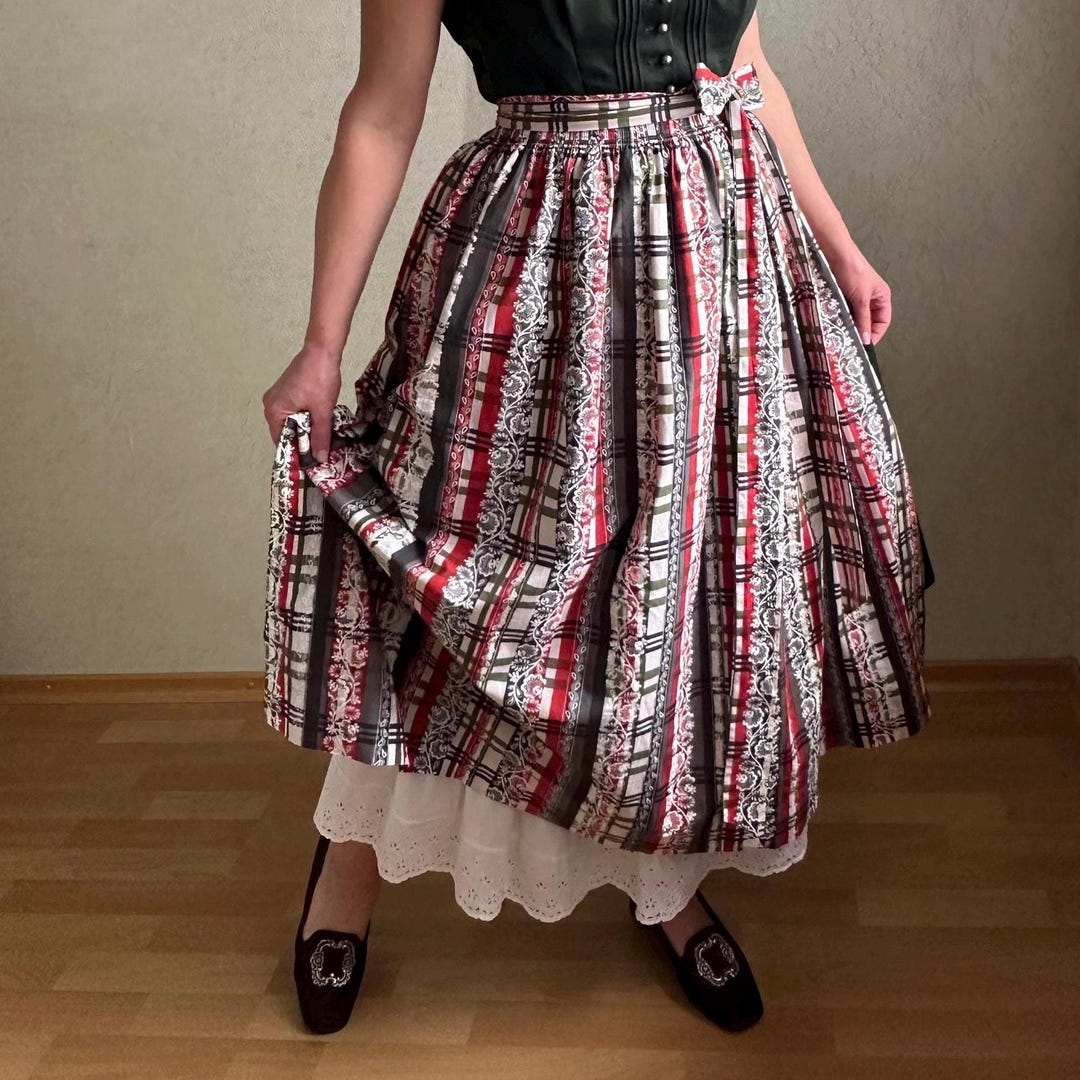 Vintage Dirndl Apron, Austrian Apron, Half Apron, Bavarian Apron ...