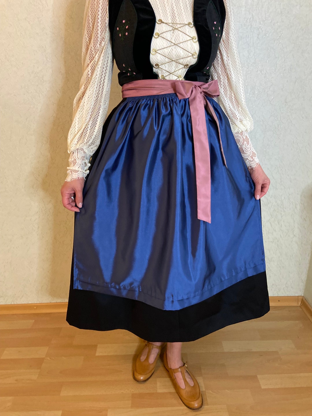 Vintage Dirndl Apron, Austrian Apron, Half Apron, Farmhouse Apron - Etsy