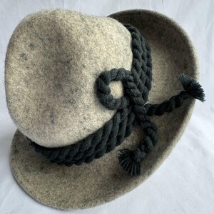 Vintage Felt Hat, Oktoberfest Austrian Hat, German Bavarian Folk Hat ...