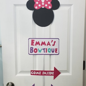 Personalized Minnie Mouse Bowtique Party Sign - Etsy