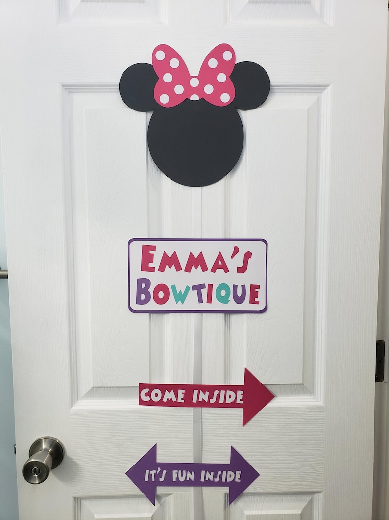Personalized Minnie Mouse Bowtique Party Sign - Etsy