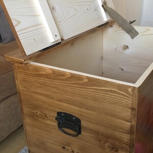 Large Pine Trunk Storage Box Antique Style Solid Pine DELIVERY QUOTE ...