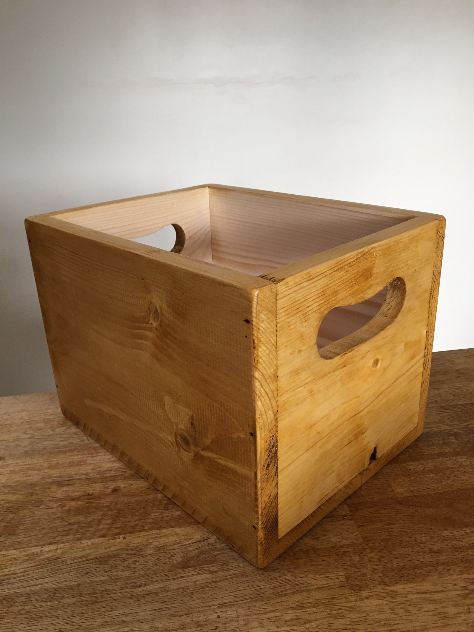 Vinyl record storage box 7 inch singles case CAPITAL label | Etsy