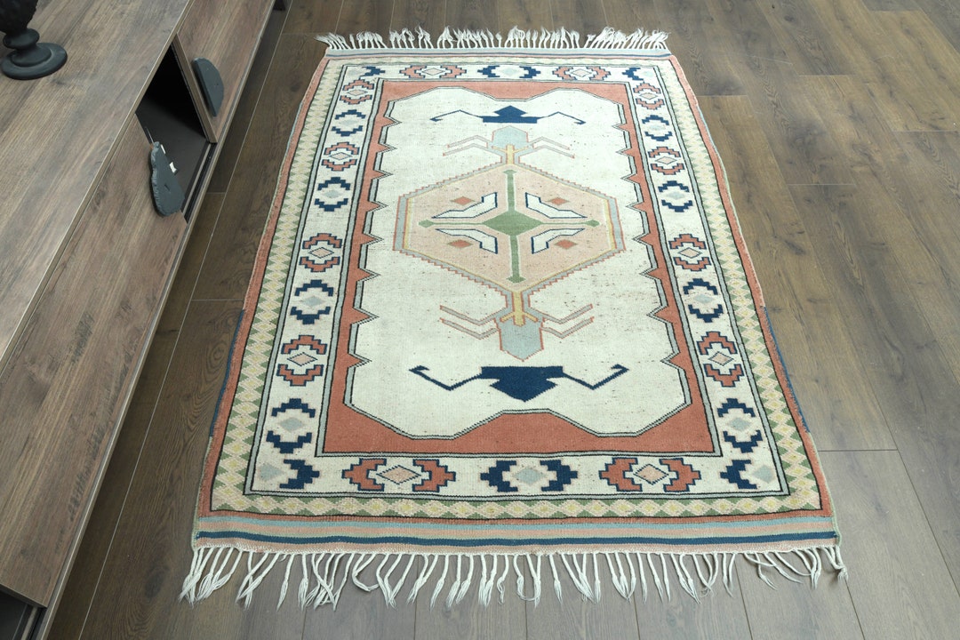 4x5'5 Ft NEUTRAL TURKISH RUG Star Area Rug Vintage Wool - Etsy