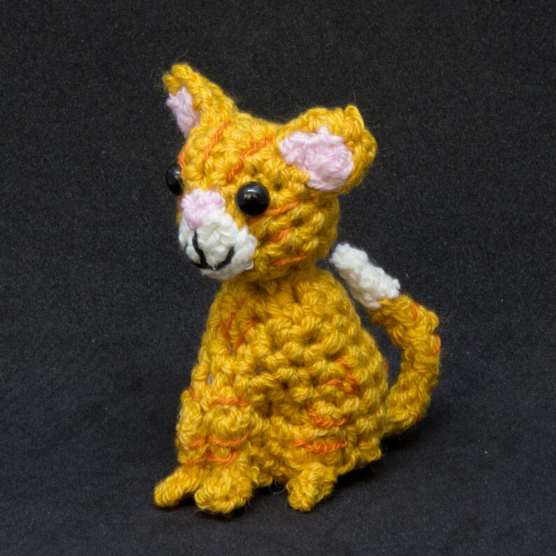 Amigurumi Doll Pattern Critical Role Caleb Widogast With Frumpkin, DIY ...