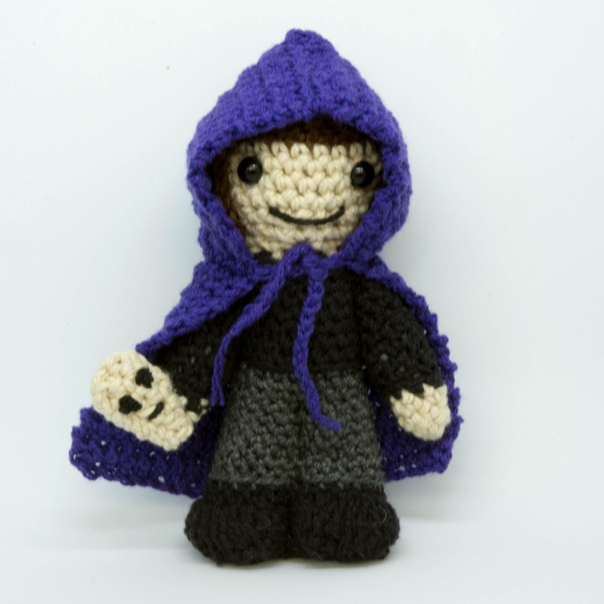 Amigurumi DIY Craft Kit Critical Role Dungeon Master, Crochet Pattern ...