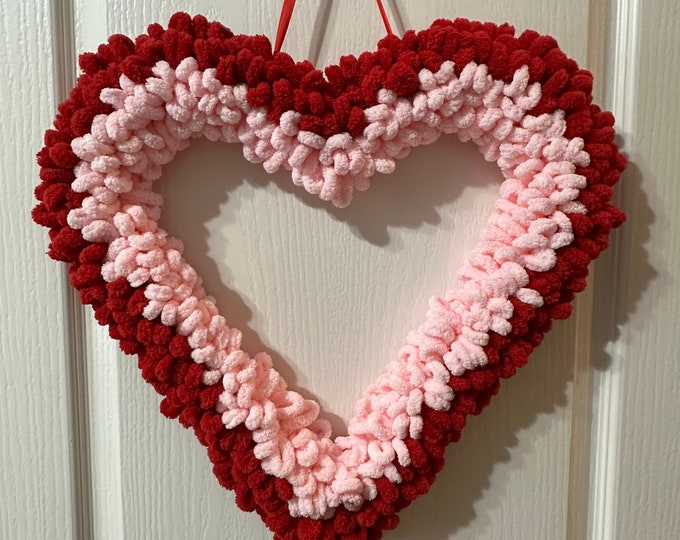 Two Tone Heart Wreath - Etsy