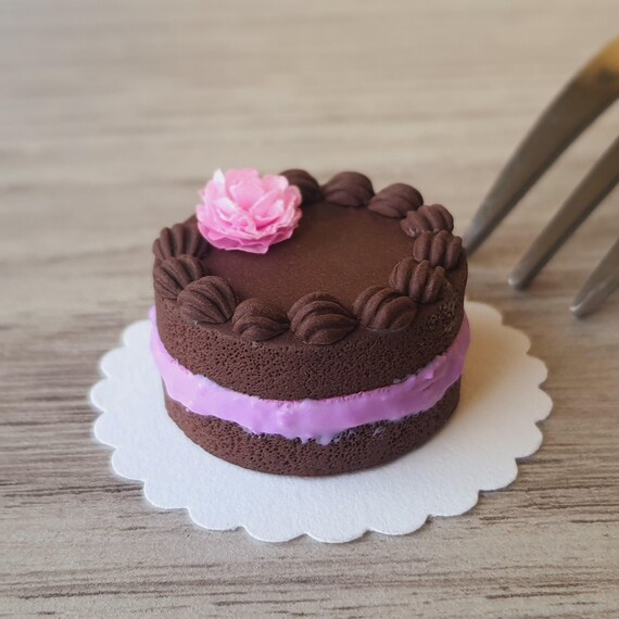 Dollhouse Miniature Cake 1:12 Scale. Hand Made Dollhouse - Etsy