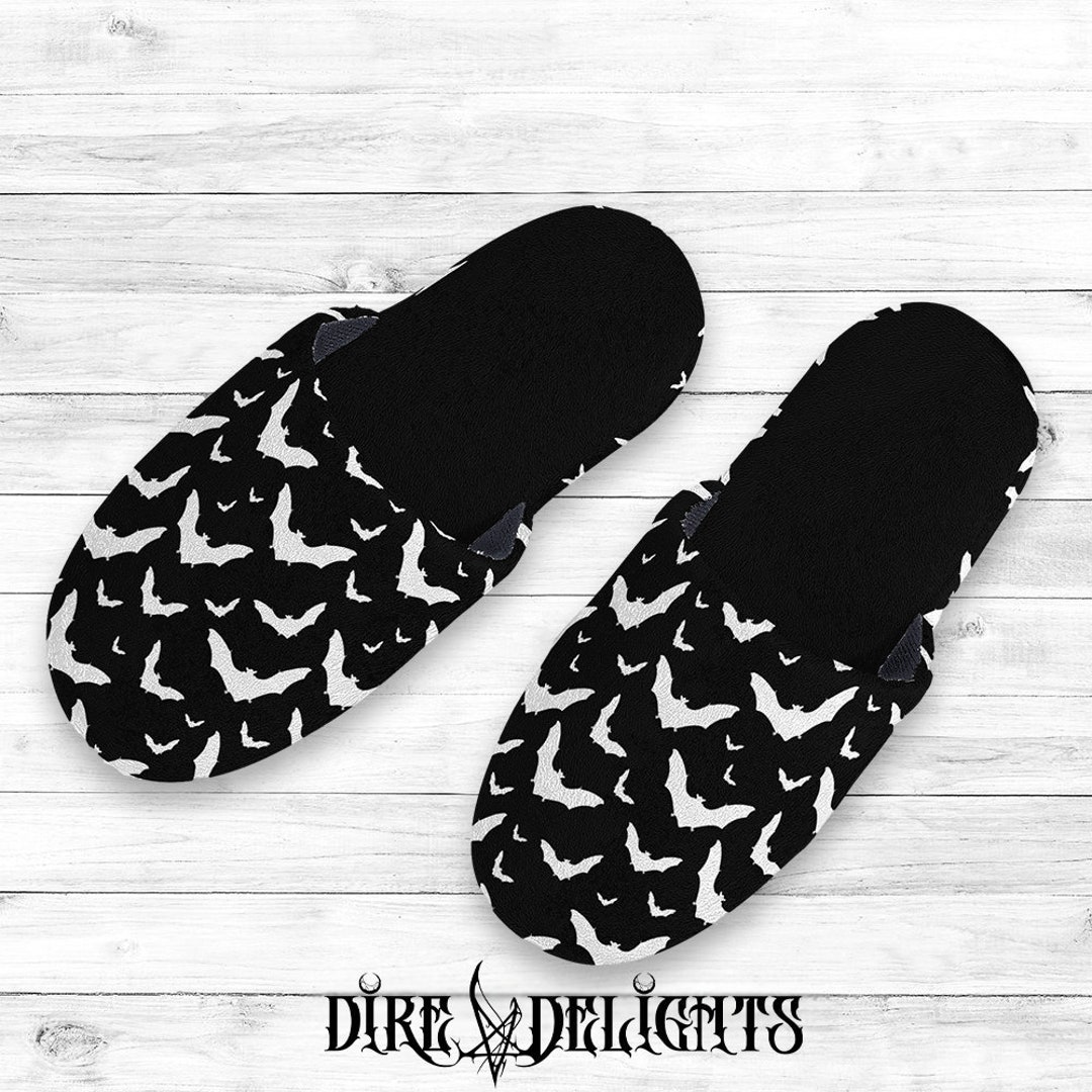 Gothic Swarm of Bats Simple Black Slippers,bat Empire Warm Plush ...
