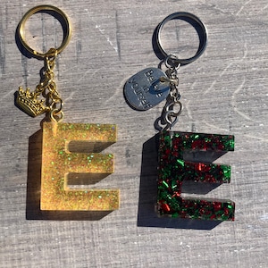 Resin Initial Key Chains With Inspirational Quotes or Crown "e" - Etsy