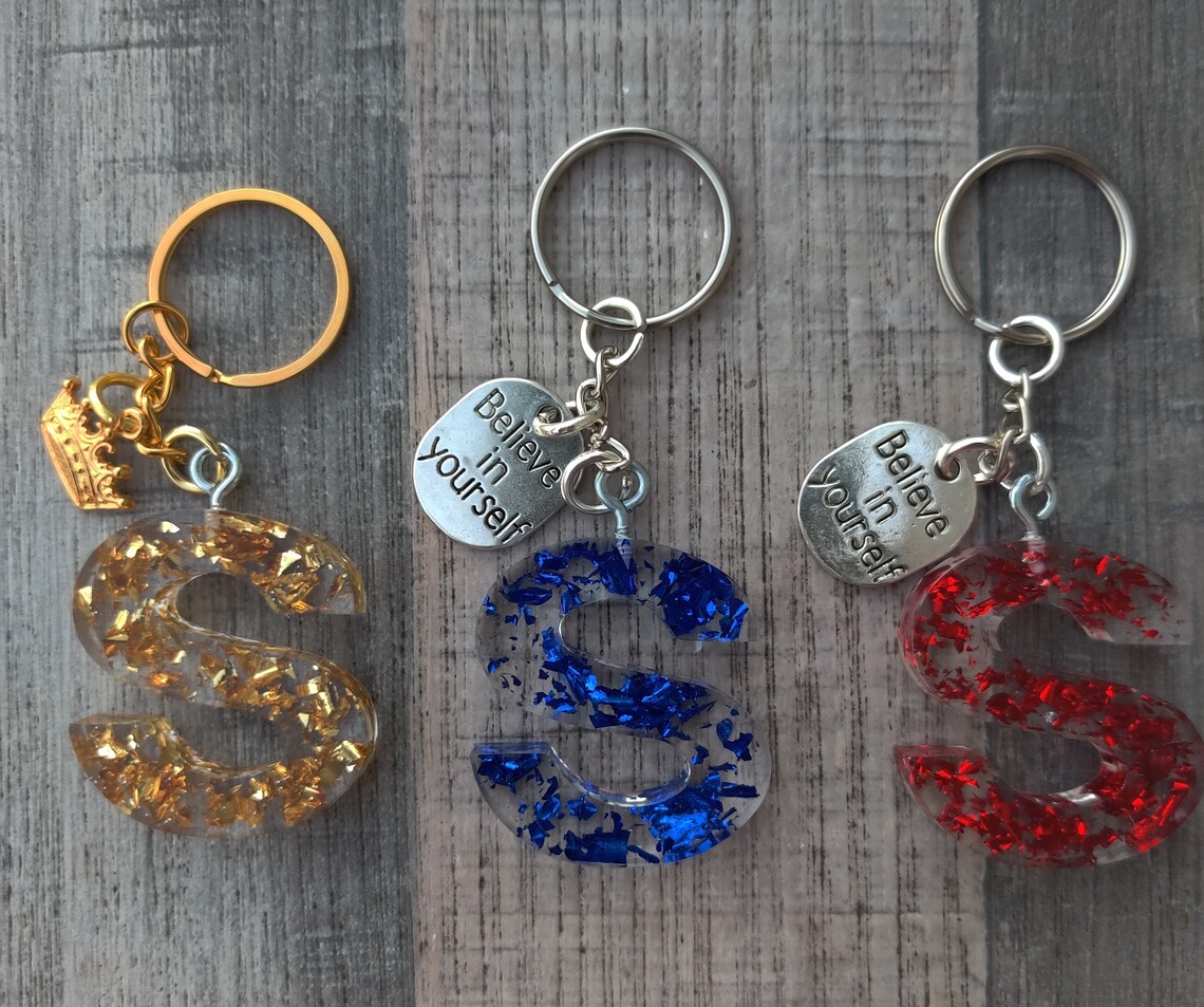 Resin Initial Key Chains With Inspirational Quotes - Etsy
