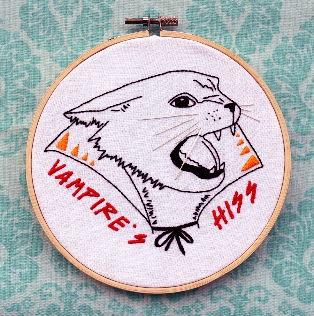 Vampire's Hiss PDF Descargar, patrón de bordado, imprimible, descarga ...