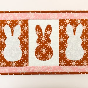 Bunny Table Runner // Beginner Friendly // Learn to Sew With Video ...