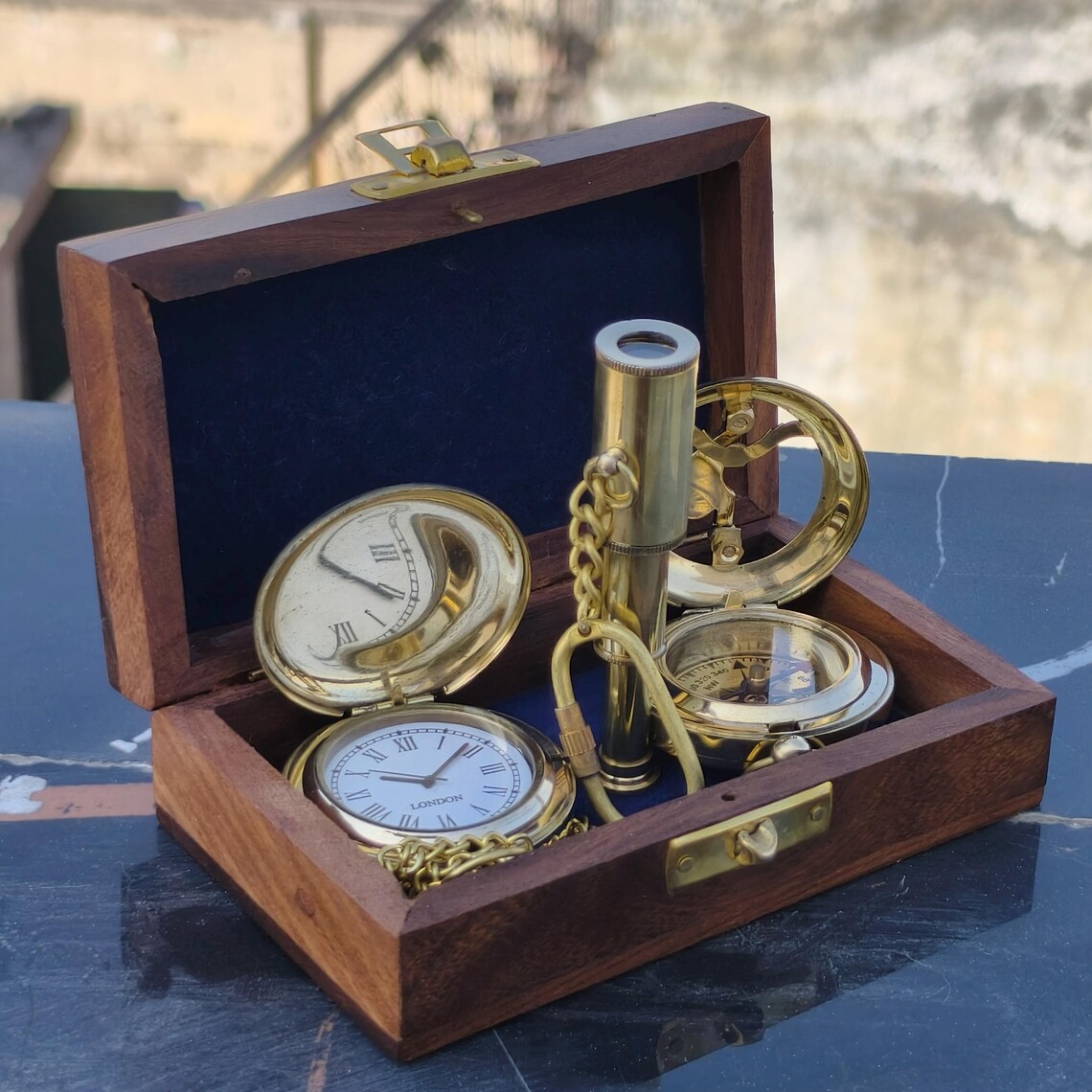 Set of Push Button Brass Pocket Watch,push Button Sundial Compass ...
