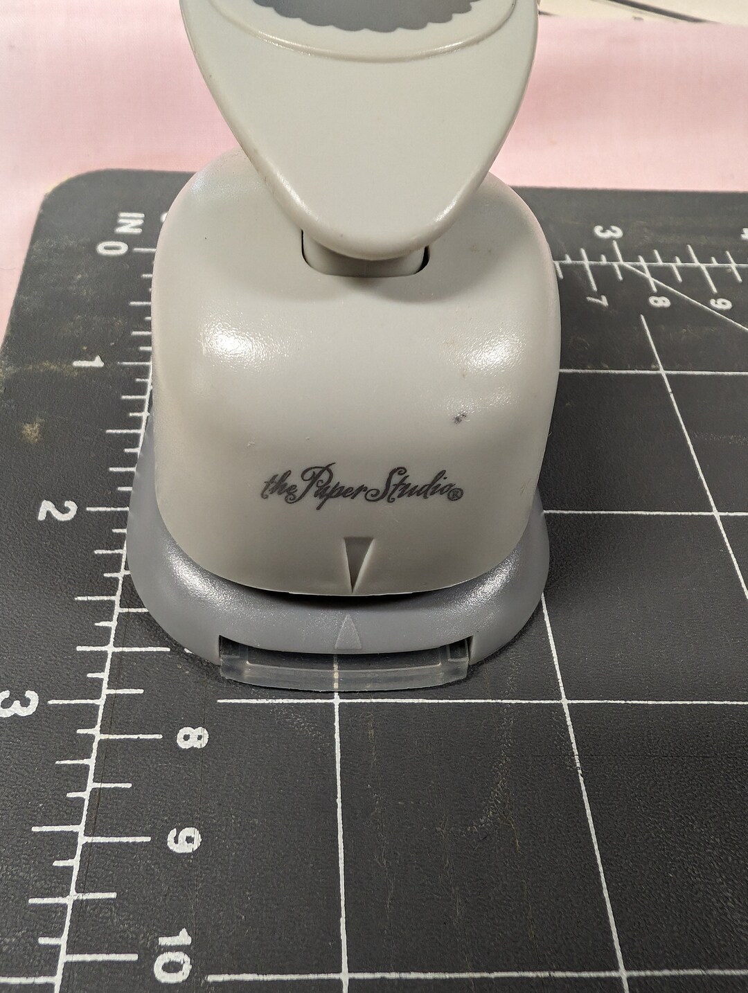 Fiskars Paper Punch, the Paper Studio, Paper Punch, Price Tag Shape ...