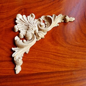 PAIR of Delicate Deep Relief Leaf Corner Applique Onlay, Available in 3 ...