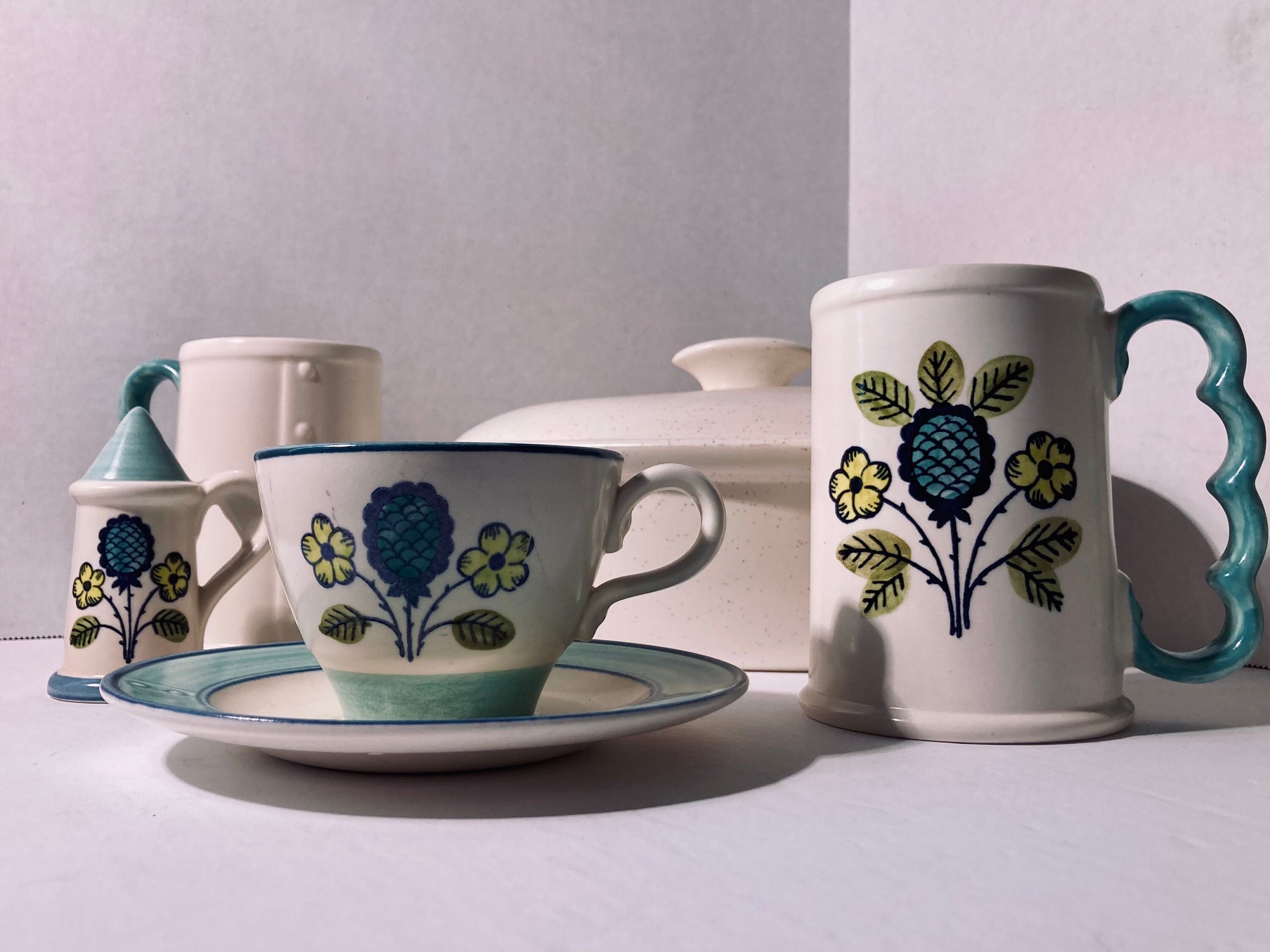 MCM California Stoneware by Metlox Poppytrail Hand Painted Blueberry ...