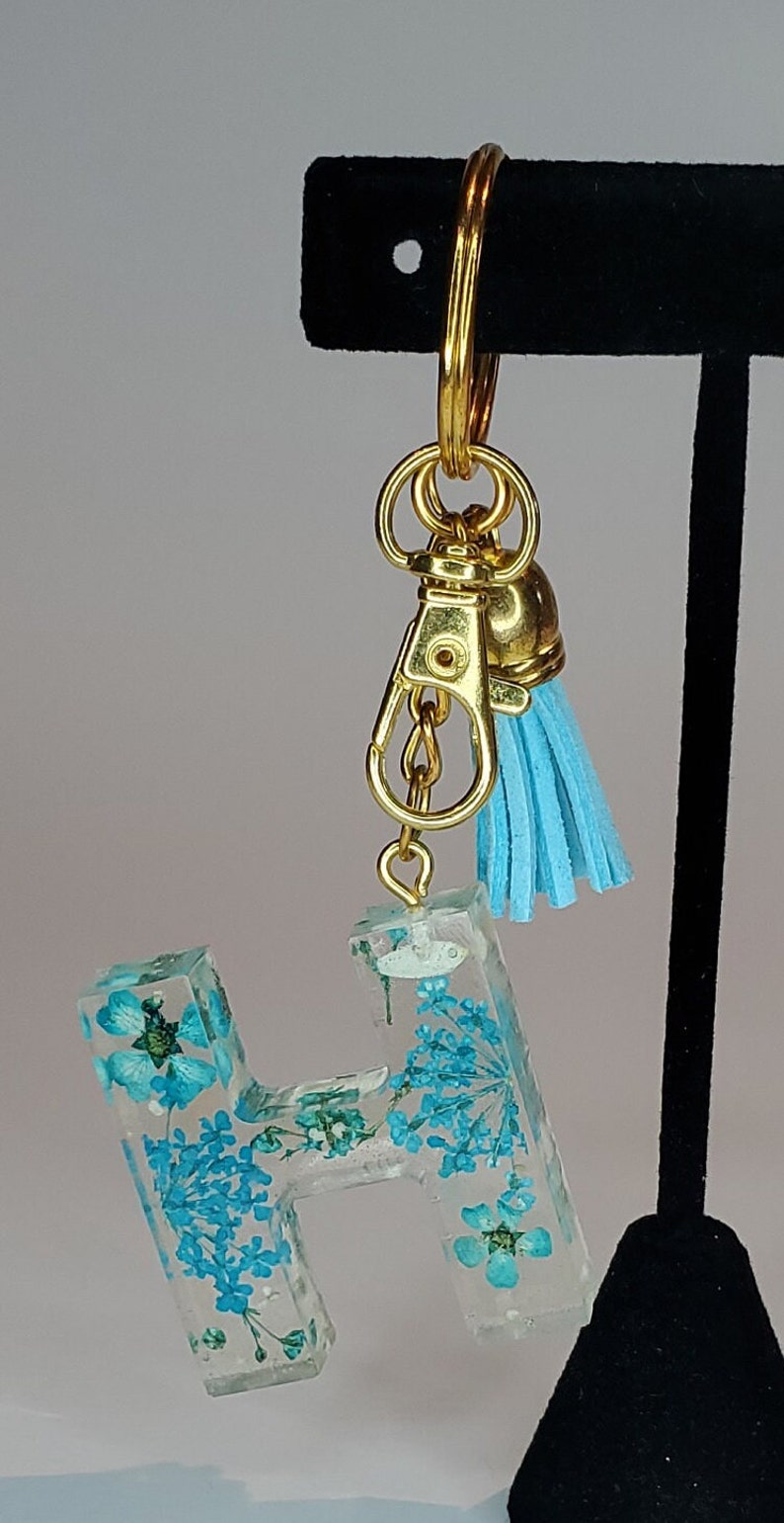 Resin "h" Flower Keychain - Etsy
