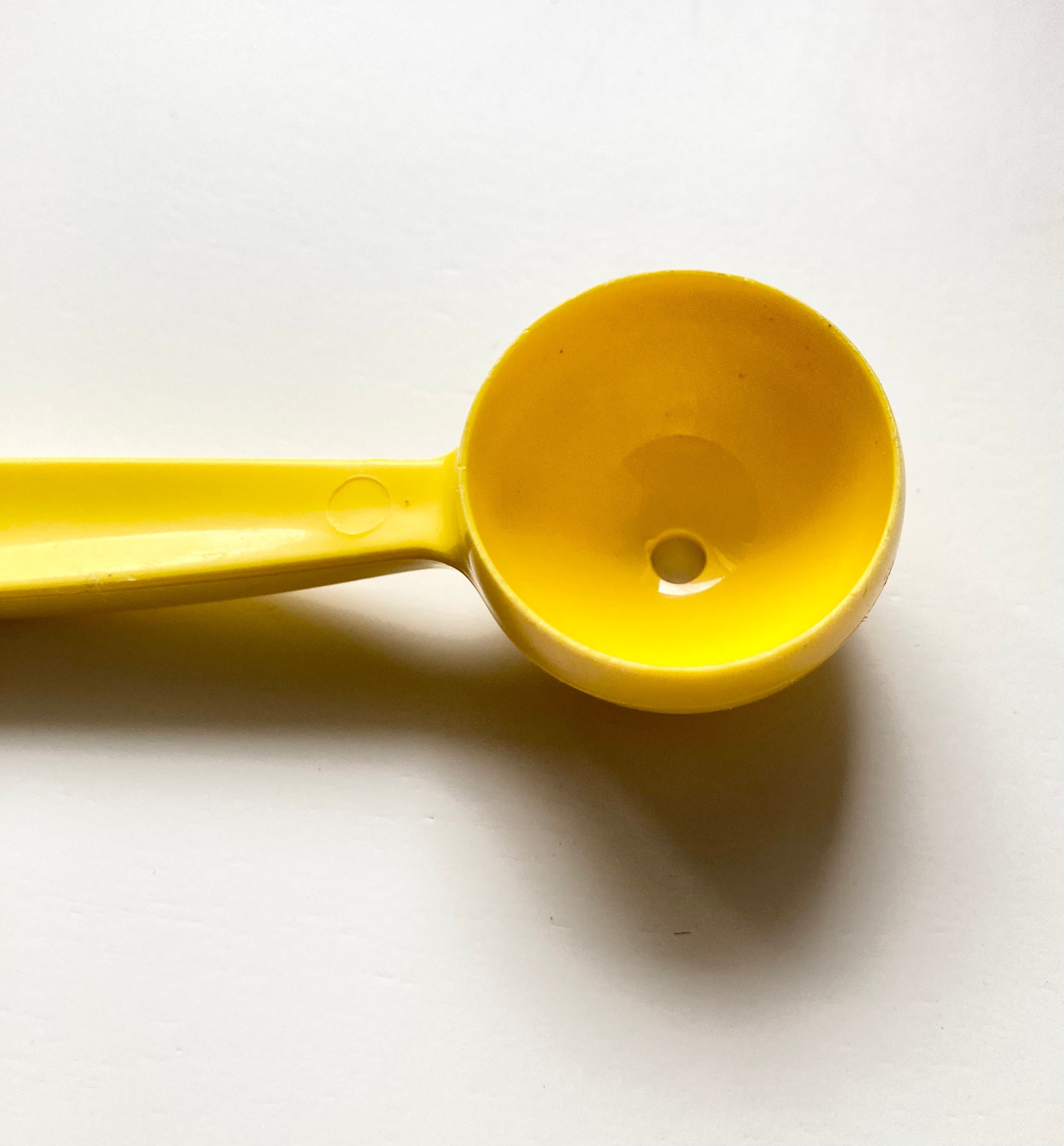 Vintage Tupperware Yellow Melon Scoop Ball Gadget #1333-1 ~ Collectible ...
