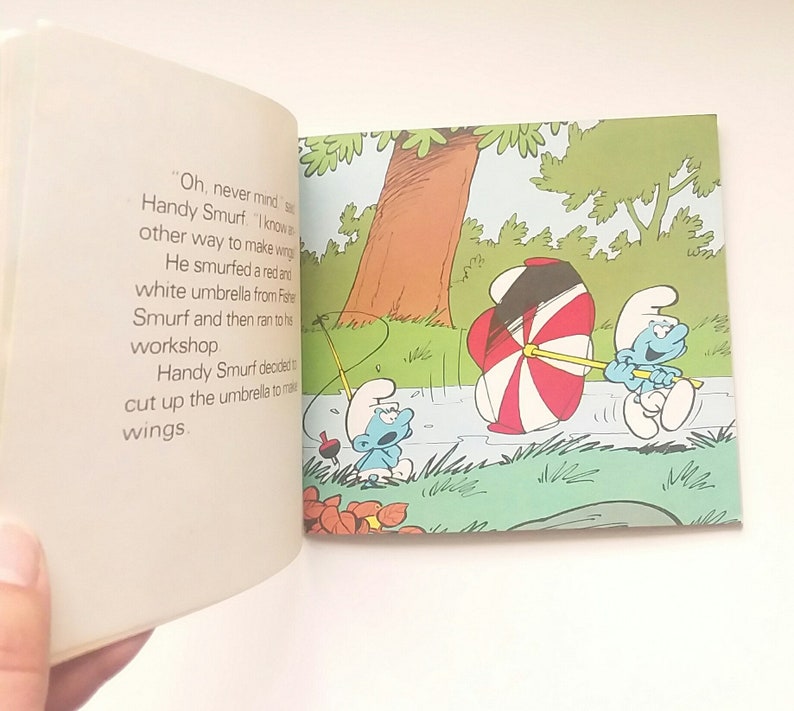1981 Vintage Smurf Mini-storybooks: A Smurf in the Air by Peyo ...