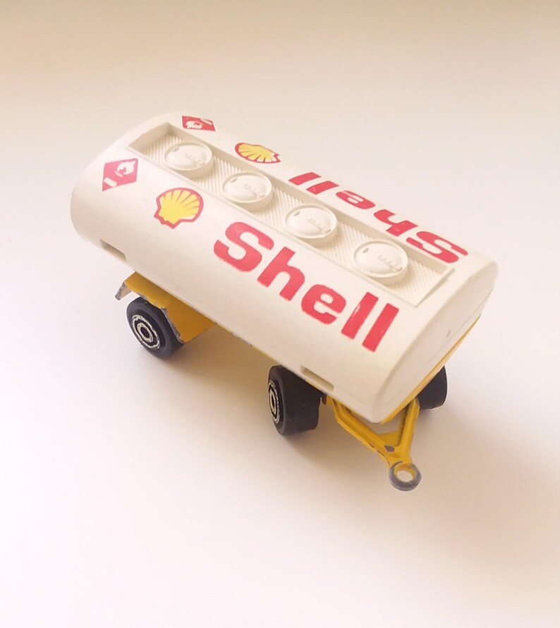 Vintage Majorette Shell Gas Fuel Tanker Trailer Four Wheels & Hitch ...
