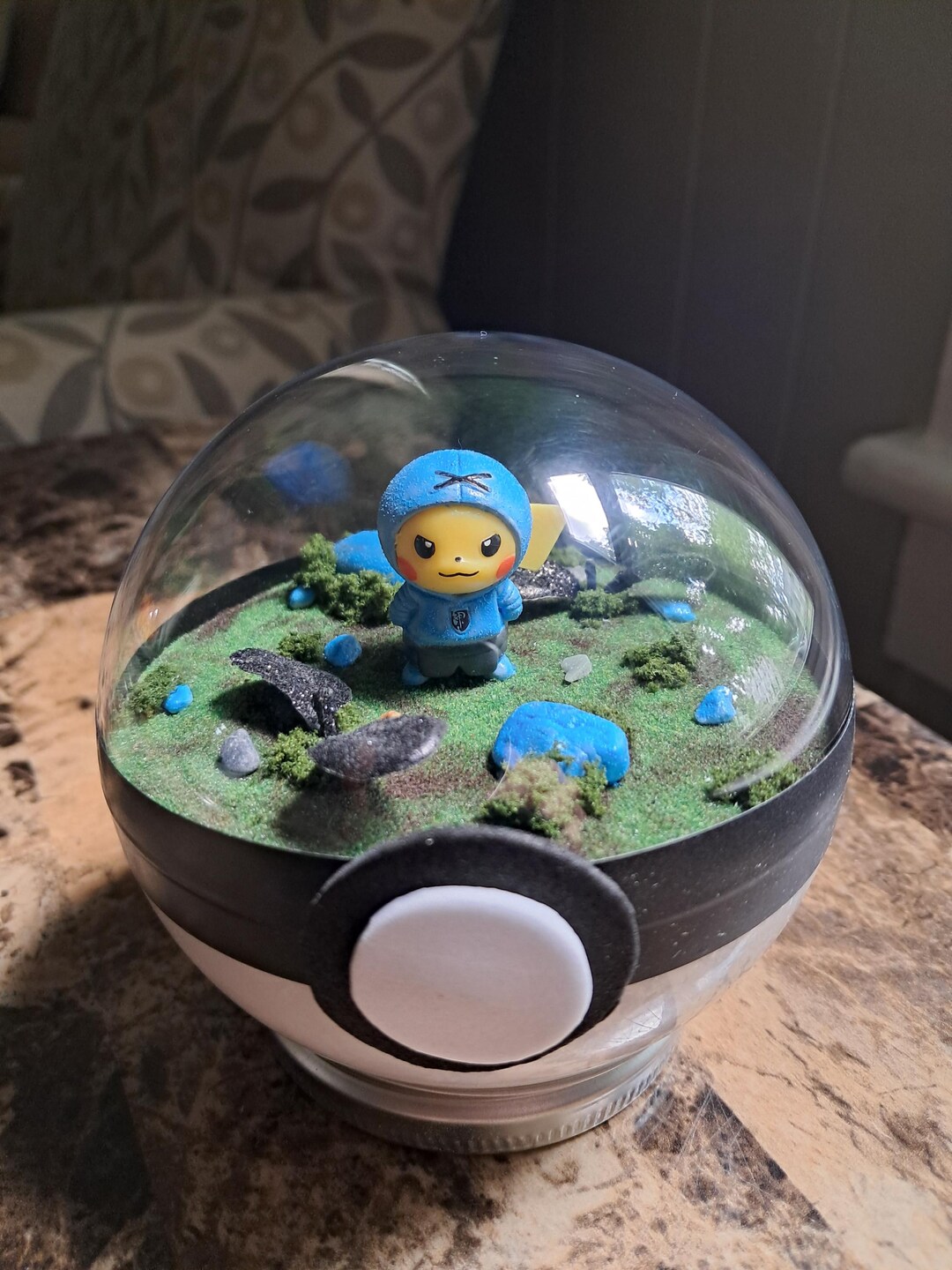 Pikachu Small Team Plasma Costume Pokemon Pokeball Terrarium Paradise ...