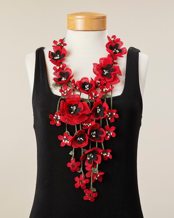 Large Poppy Necklace - Etsy
