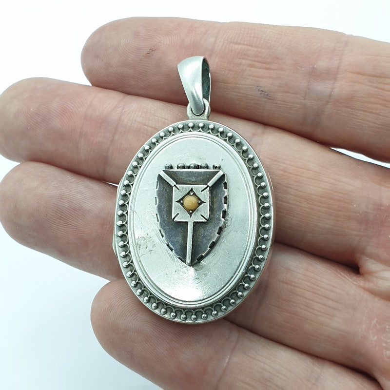 Shield Locket - Etsy