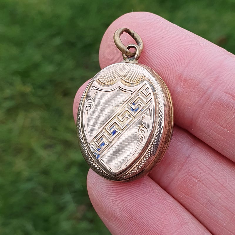 Shield Locket - Etsy