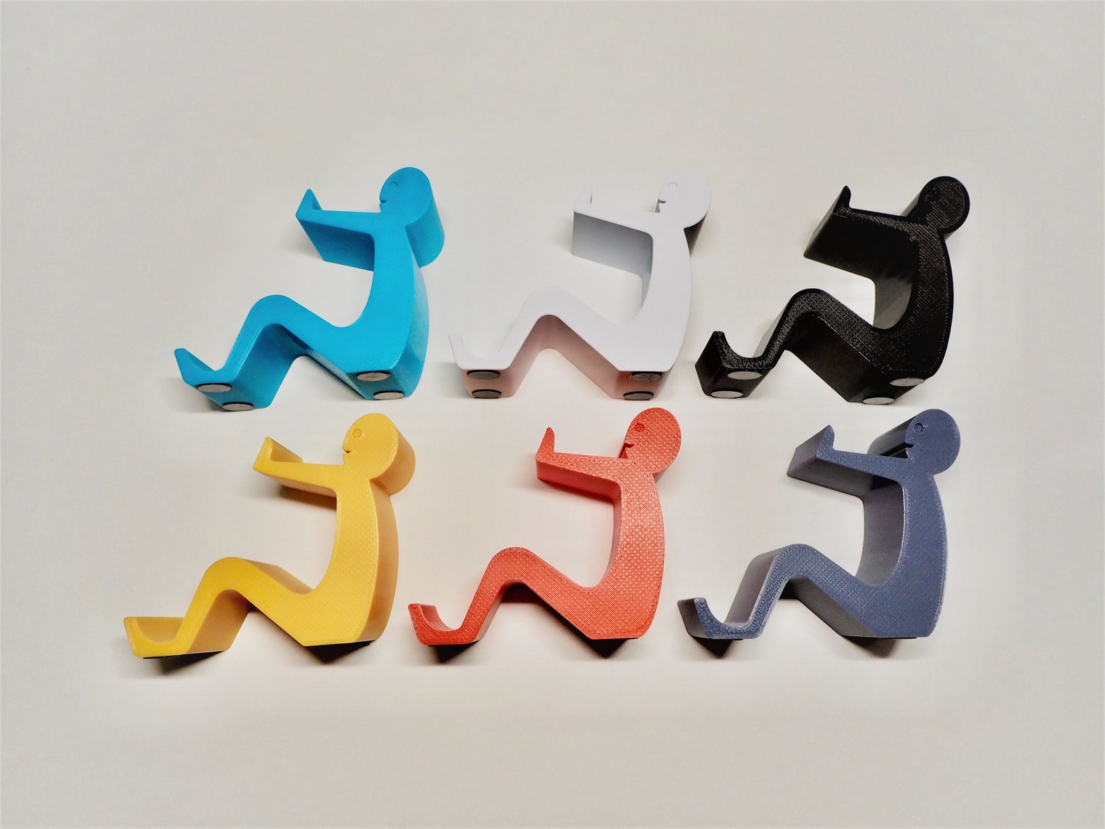 Pushing Person Phone Stand, 3D Printed Office Desk Decor, Compatible ...