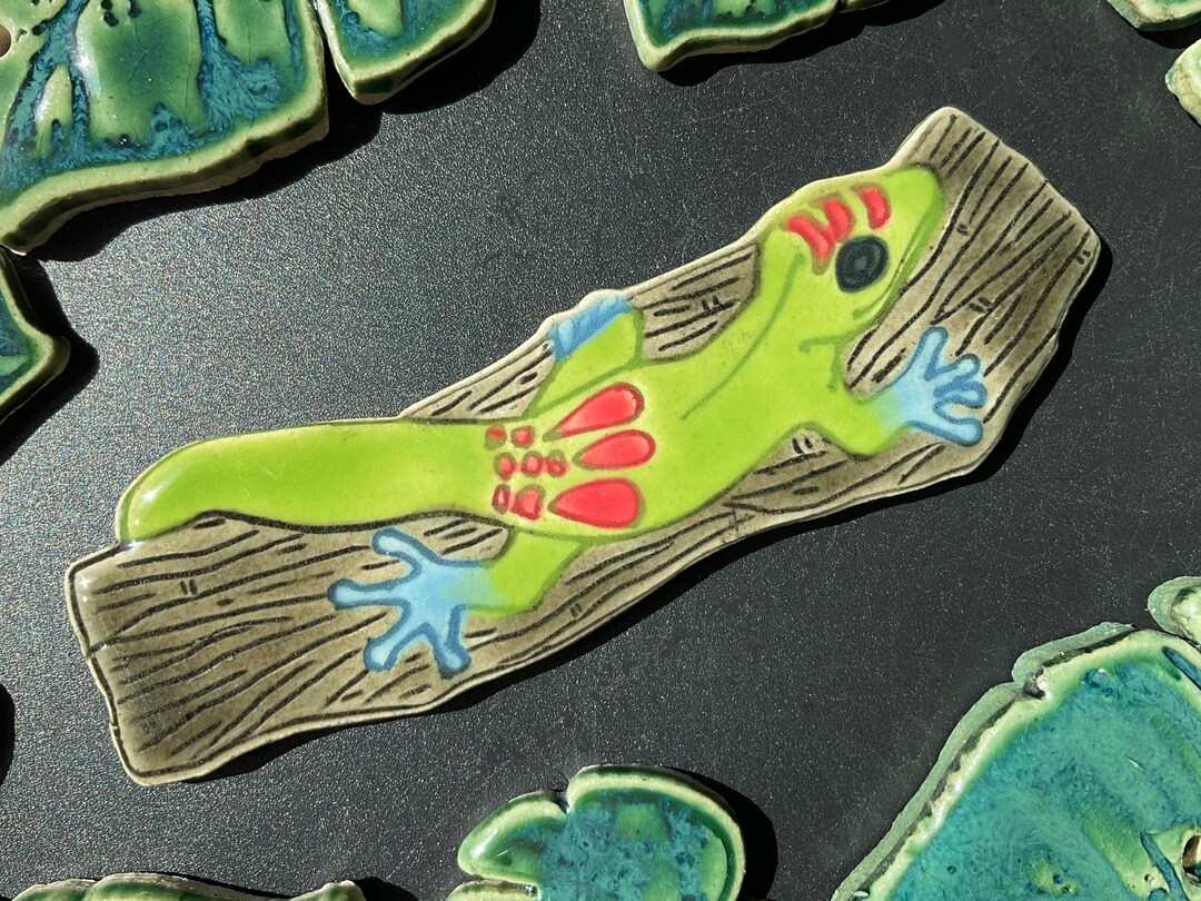 Ceramic Gecko Mosaic Tile Handmade Gold Dust Day Gecko on - Etsy