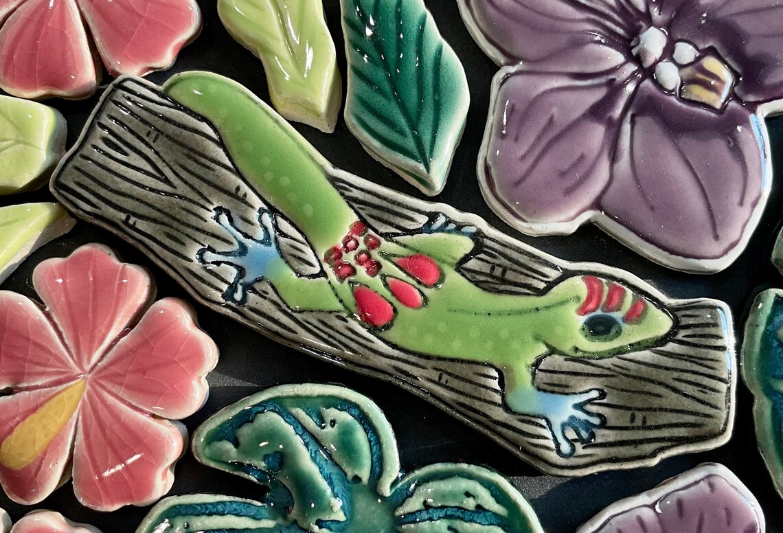Ceramic Gecko Mosaic Tile Handmade Gold Dust Day Gecko on - Etsy