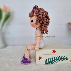 Emily Crochet Doll Pattern: Jointed Amigurumi Tutorial (PDF Pattern) - Etsy
