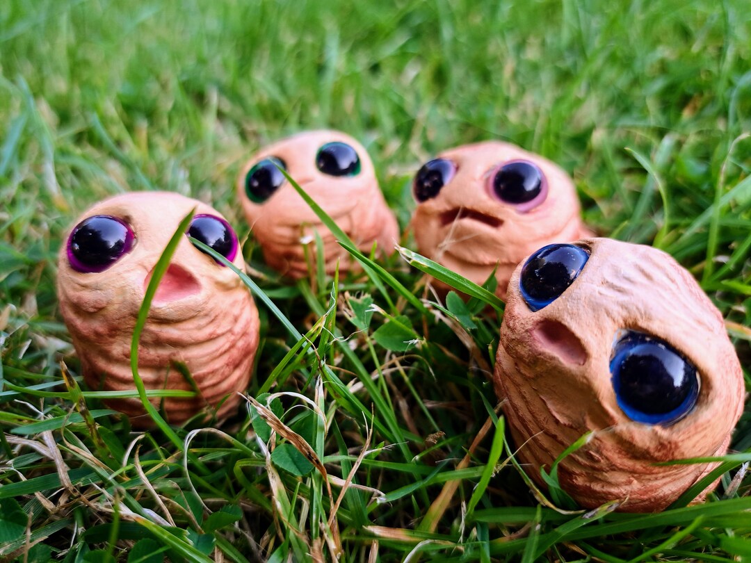 Screaming Worms Hand Made Clay Worm Decorations - Etsy