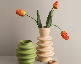 Wavy Vase - Etsy