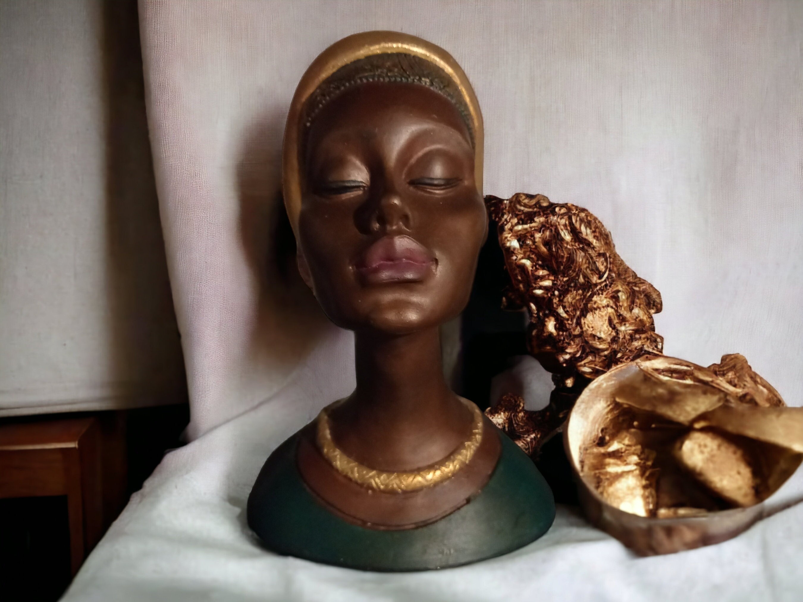 Beautiful and Colorful African Woman Bust Statue.female Figur African ...