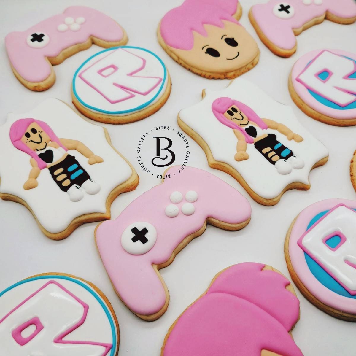 Roblox Birthday Decorated Cookies Roblox Cookie Favors - Etsy