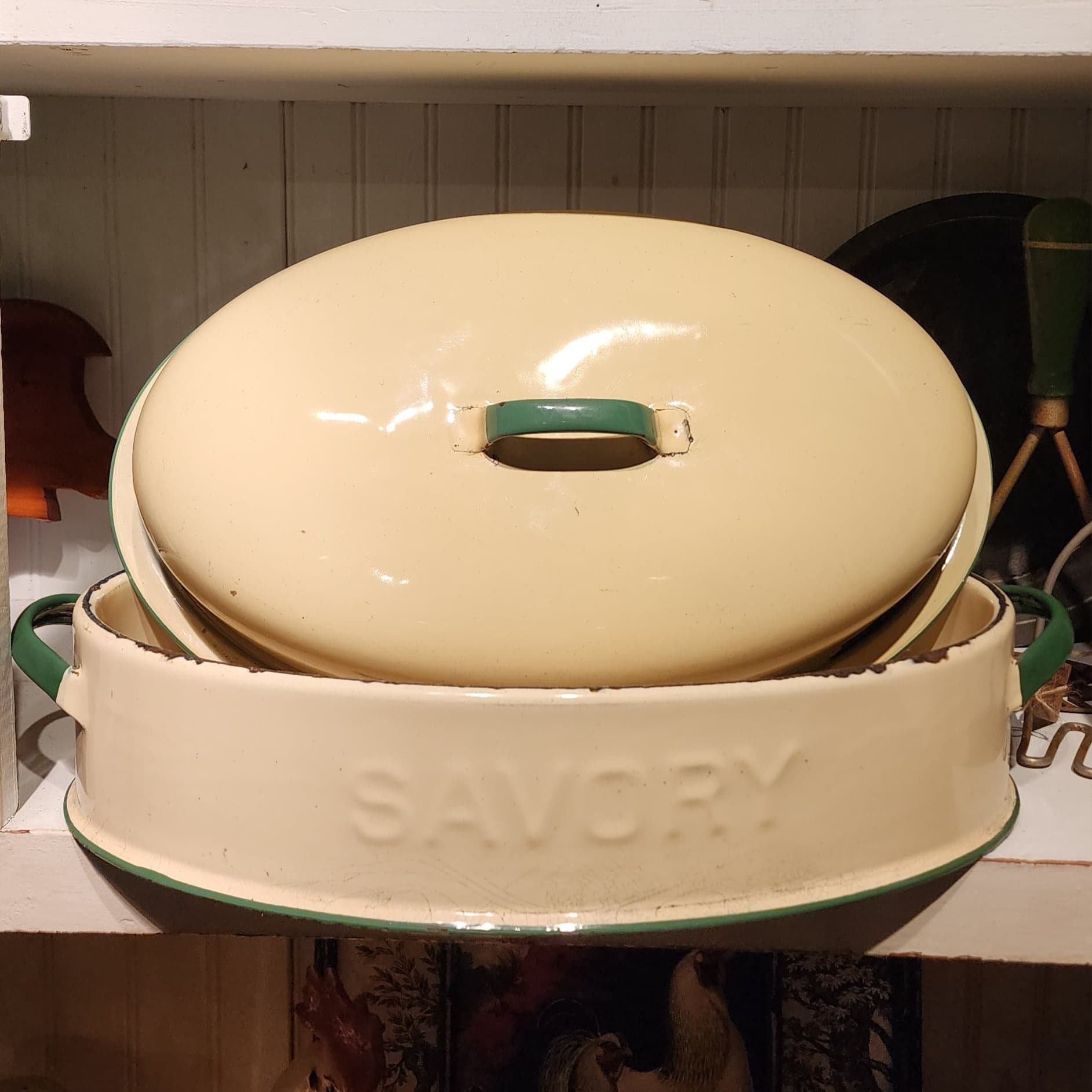 Vintage Butter Yellow & Green Trim Enameled savory Roasting Pan With ...