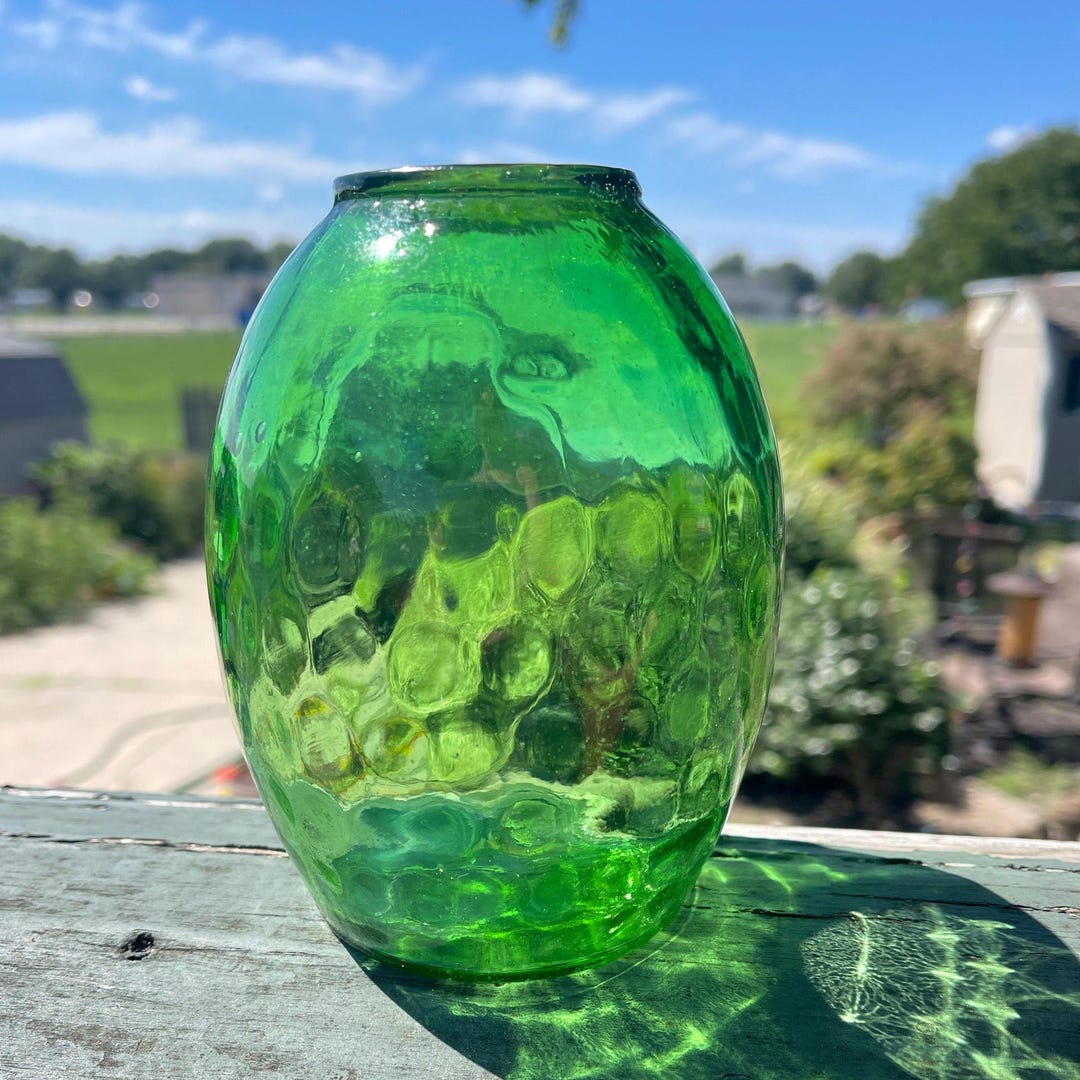Green Glass Wall Hugger Vase/vintage Flat Back Container/mid Century ...