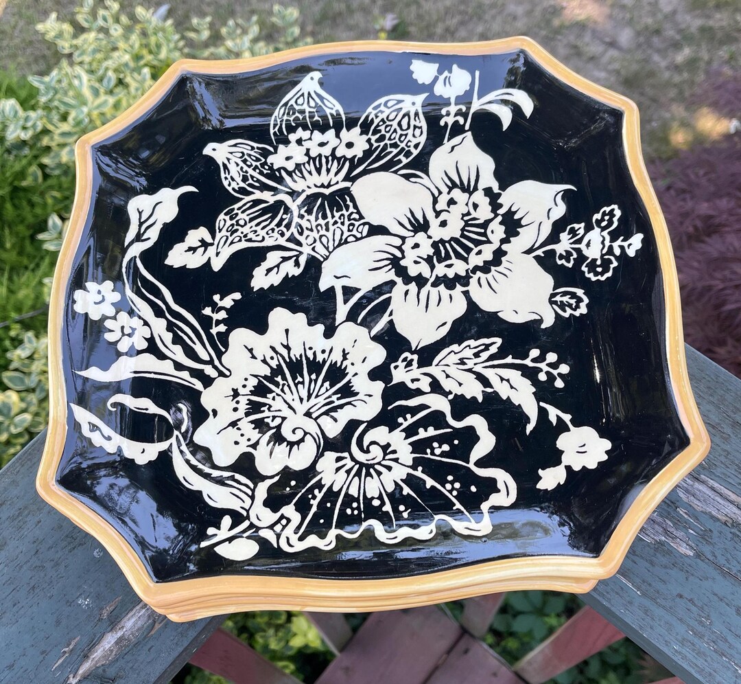 Raymond Waites Brocade Square Plates/ Black & Ivory Dinner Plates ...