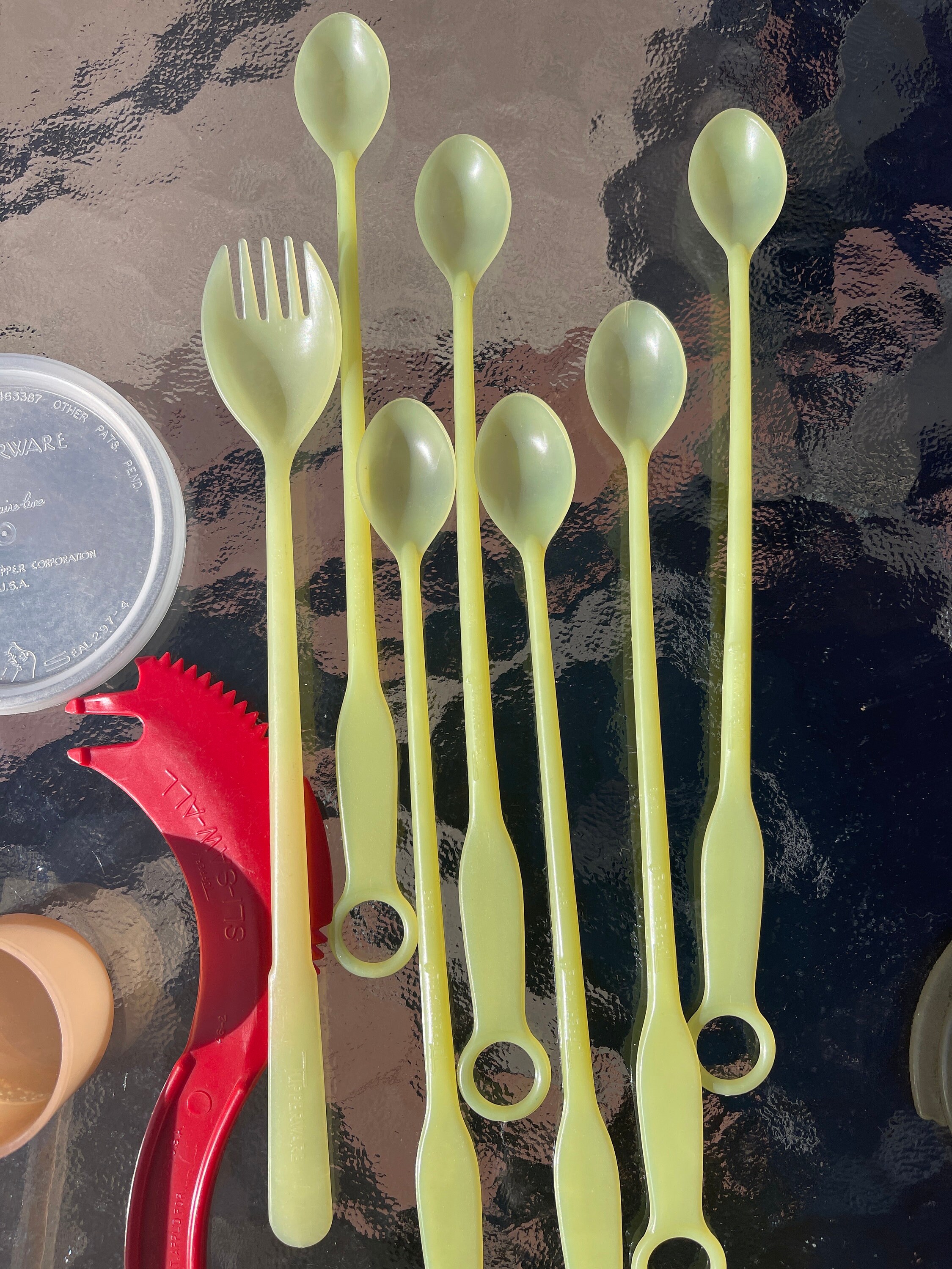Tupperware Replacement Pieces Hang-it-all, Sli-saw-all, Lids, Spoons ...