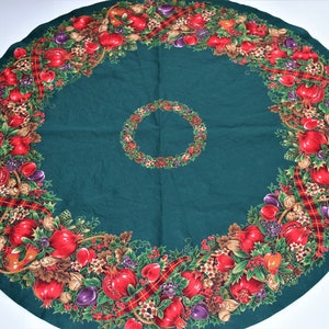 34" Round Christmas Table Topper-green With Fruit/ Pomegranates, Leaves ...