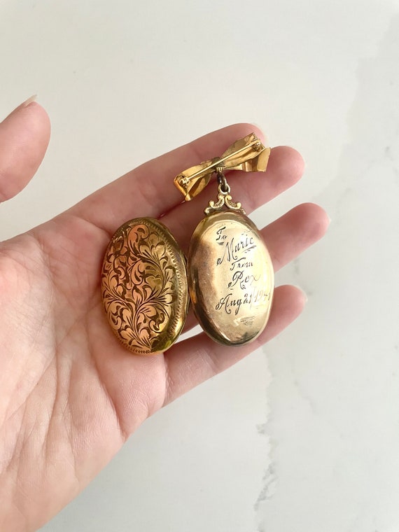 1940s WWII Gold Filled Locket with Bow Pin, Chased Fl… - Gem