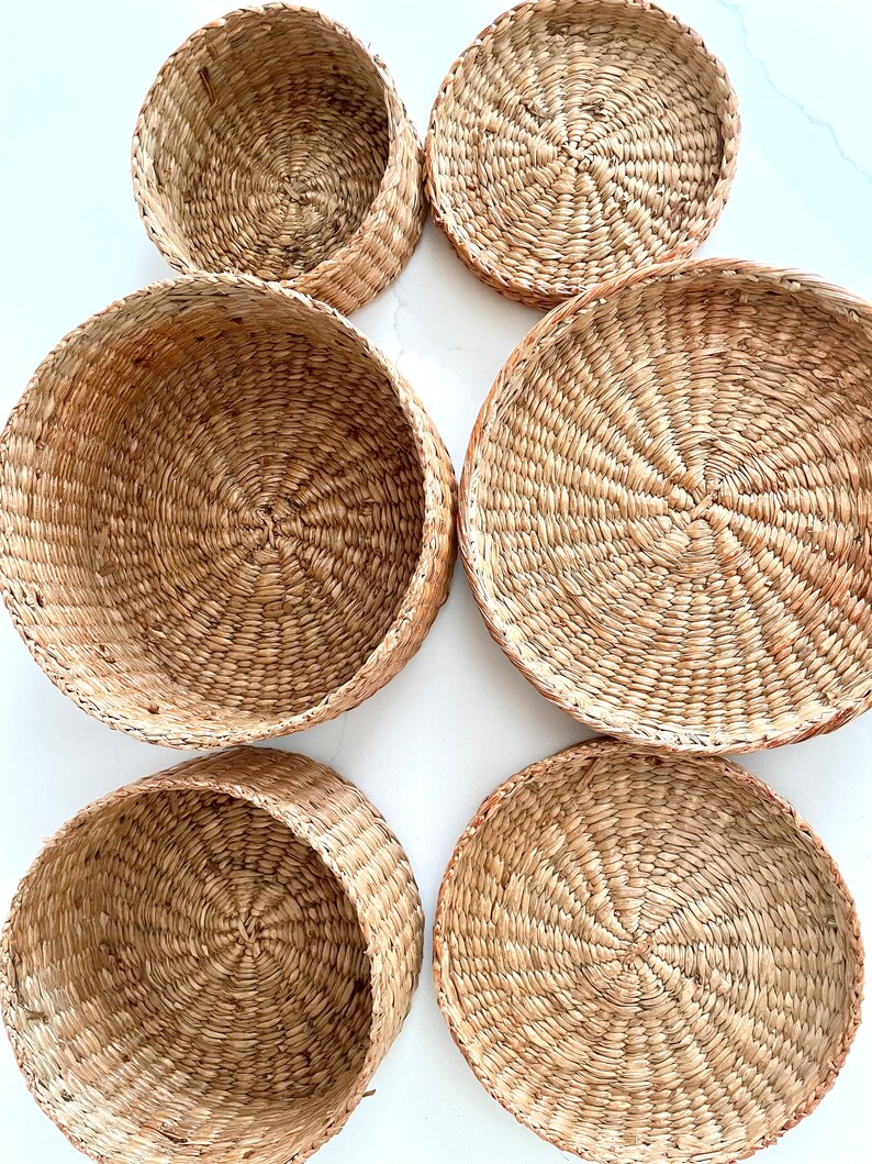 Vintage Chinese Sweetgrass Baskets With Lids, Set of 3 Nesting Boxes ...