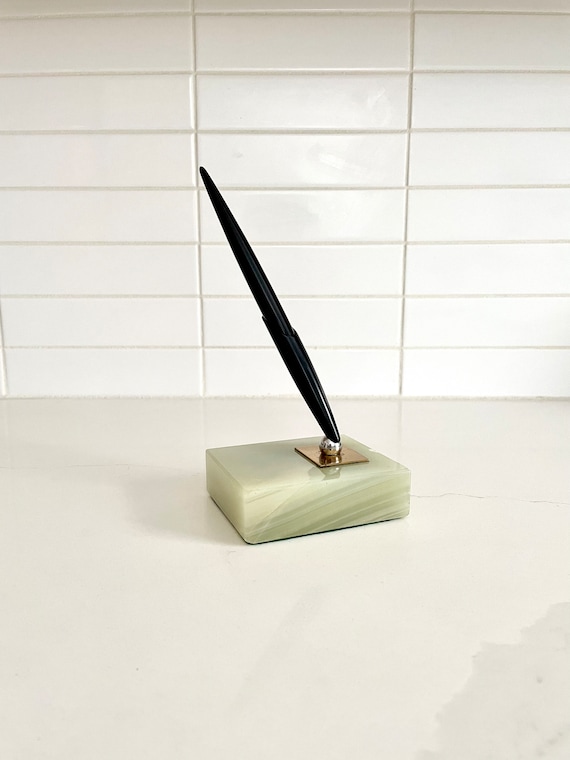 Vintage fountain pen holder store