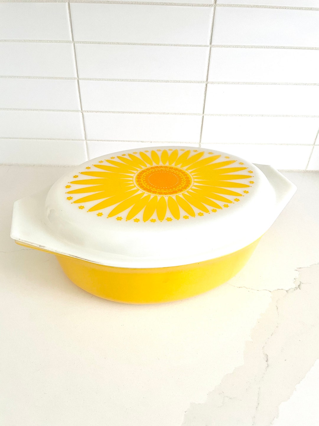 Vintage Pyrex Casserole Dish With Lid, 045 Pyrex Daisy Pattern 16, 2.5 ...