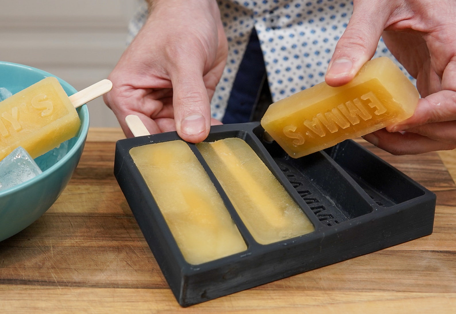 Personalized Popsicle Silicone Mold, Custom Text on Ice Cream, Cake Pop ...