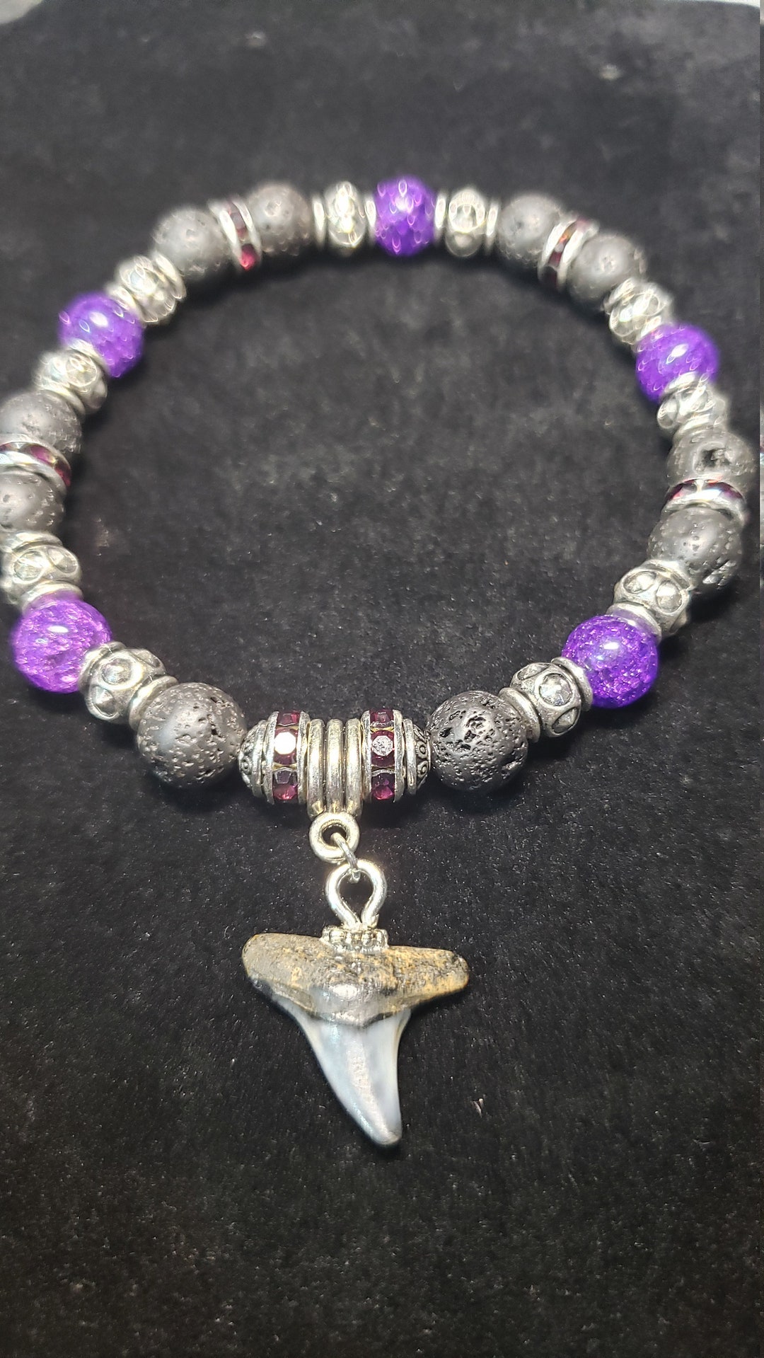 Shark Tooth Bracelet purple Stone - Etsy Denmark