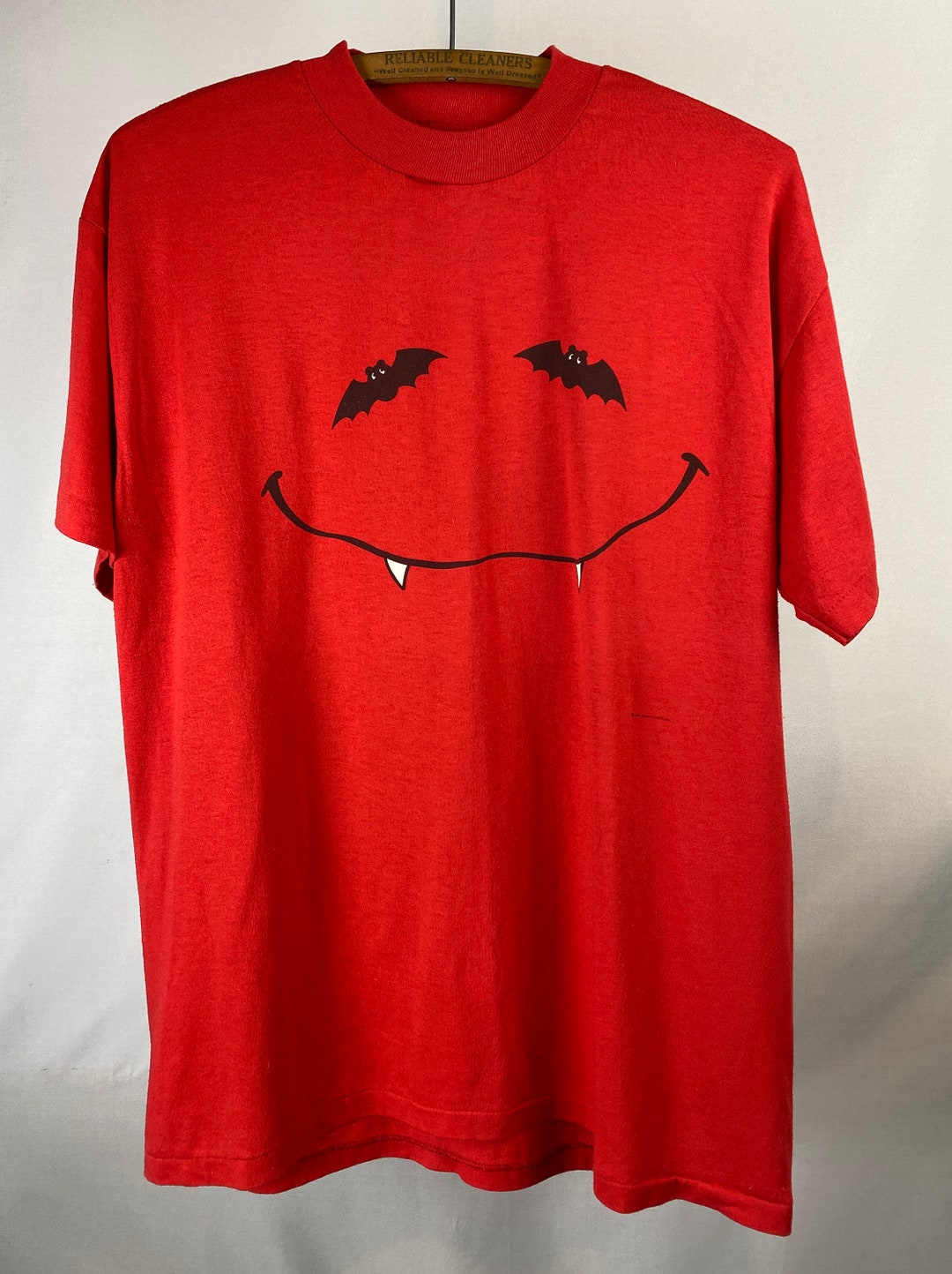 Hallmark Cards Bat Eyes Vampire Smiley T-shirt | Vintage 1980s | Made ...