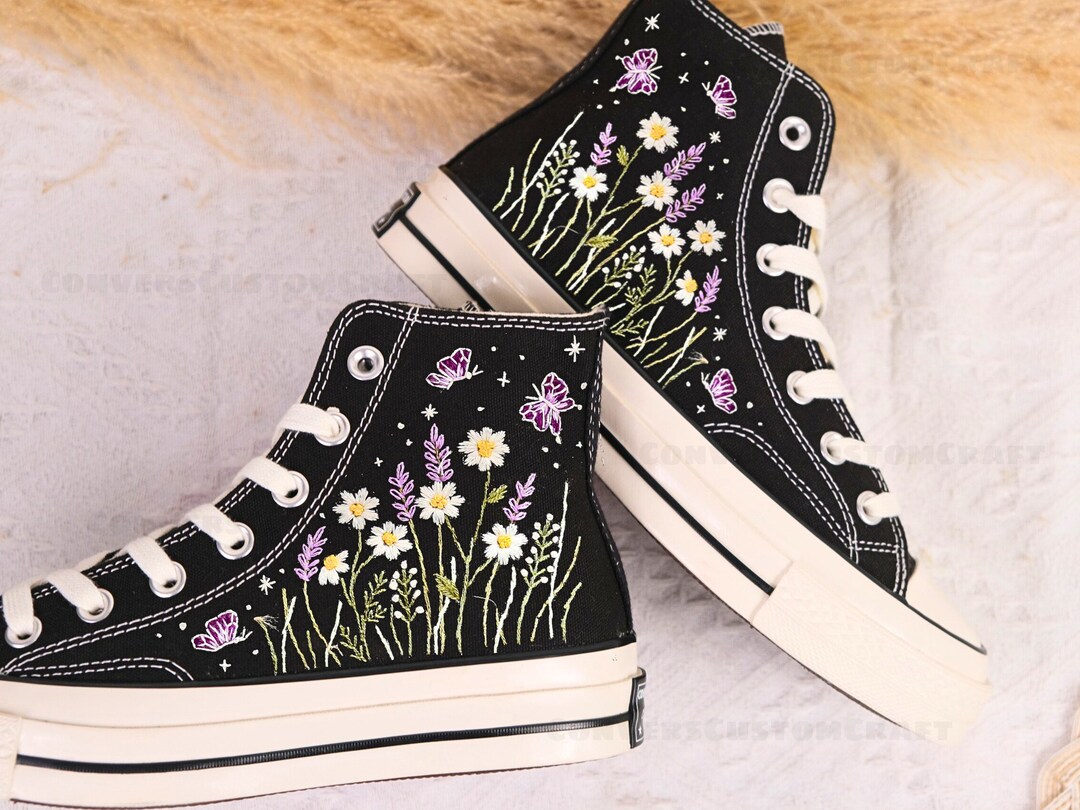Embroidered Converse High Tops, Daisy, Lavender Flowers Embroidered ...